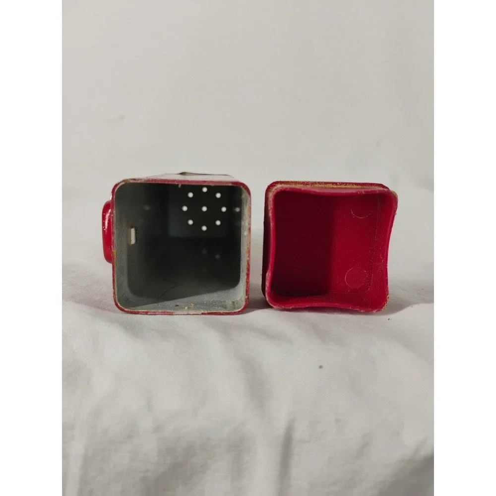 Coca Cola | Kitchen | Coca Cola Salt And Pepper Shakers Gas Station ...